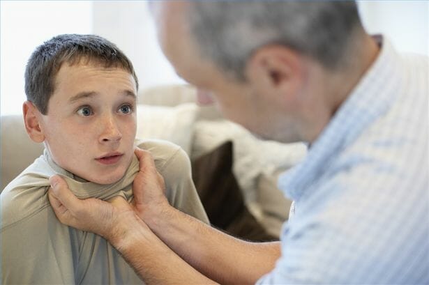 Kindermishandeling | Psychologie | Menselijk Lichaam - Menselijk Lichaam